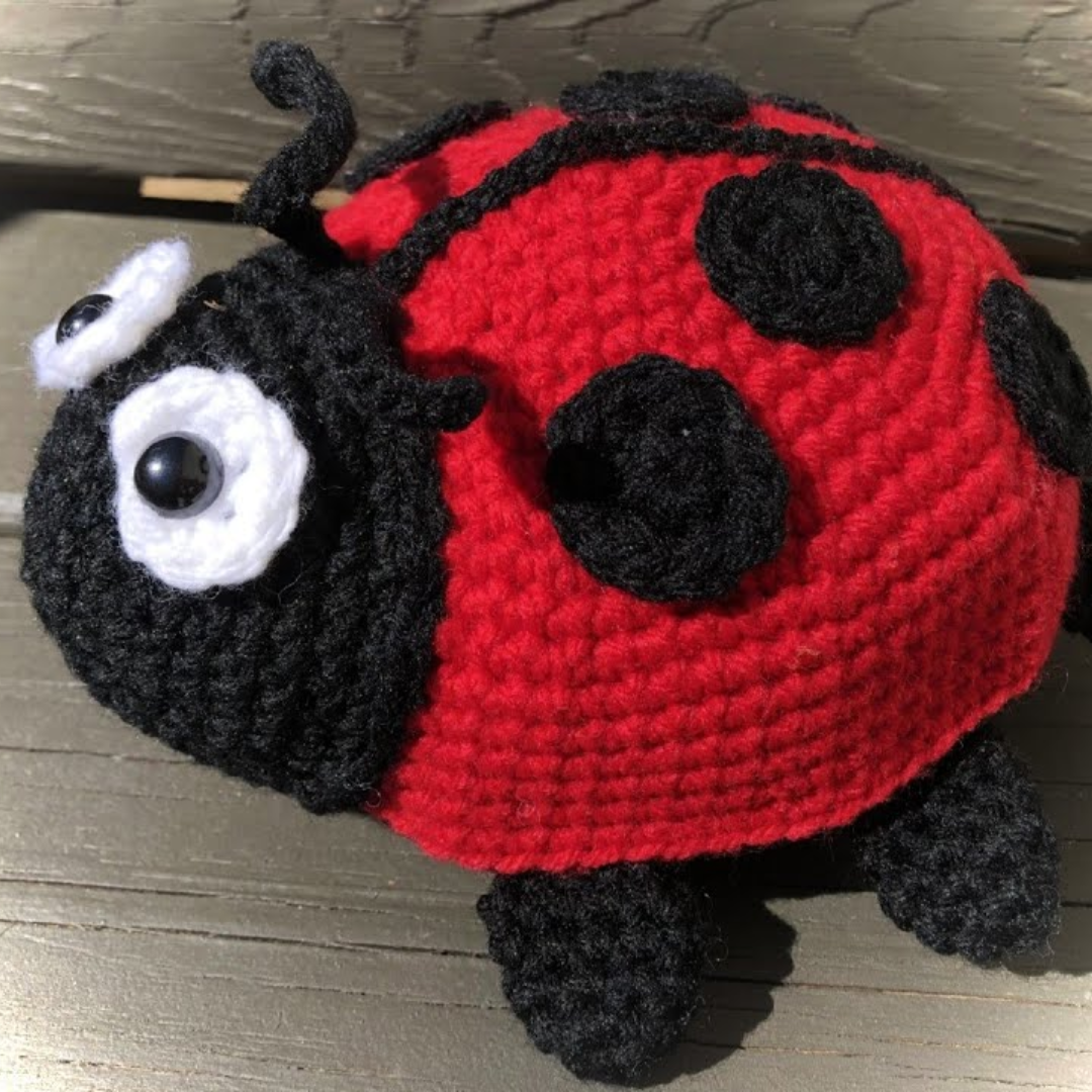 Crochet Ladybug Tutorial - Old Library